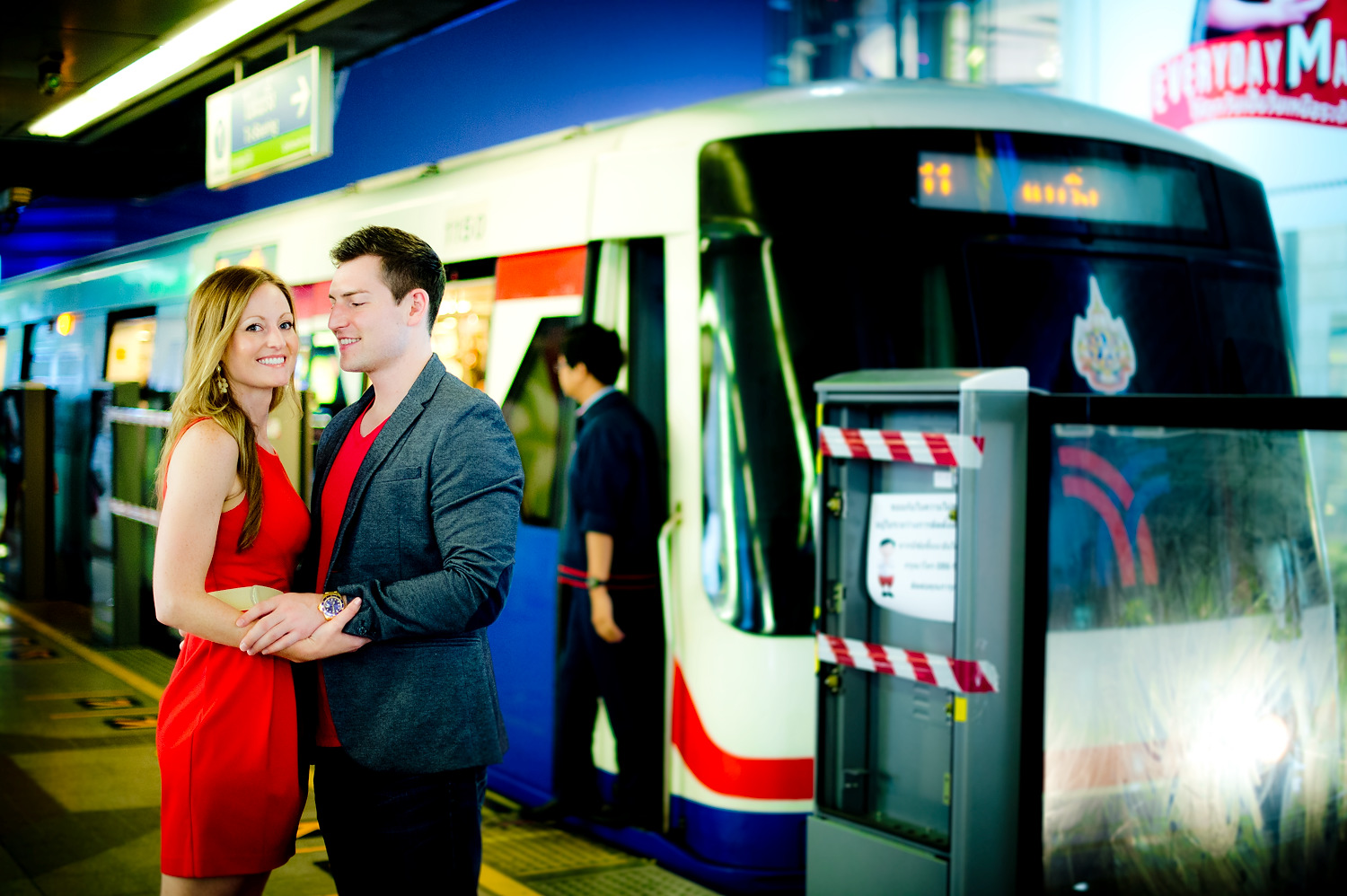 Thailand Bangkok Engagement Session: Candice & Troy - Thailand Wedding ...