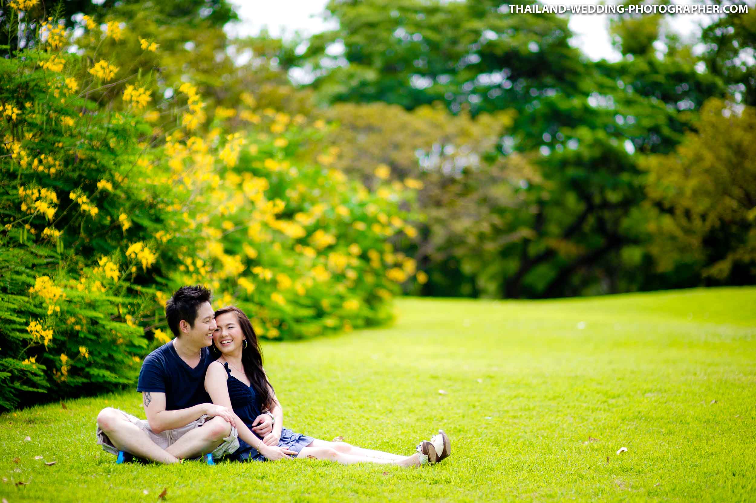 Rod Fai Park (San Rot Fai Park / The Railway Park / Wachirabenchatat ...